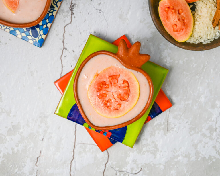 How to Make Atole de Guayaba con Maizena (Pink Guava Atole)