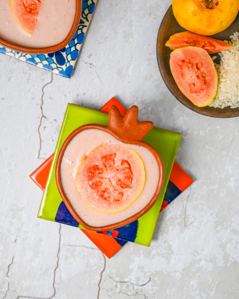 How to Make Atole de Guayaba con Maizena (Pink Guava Atole)